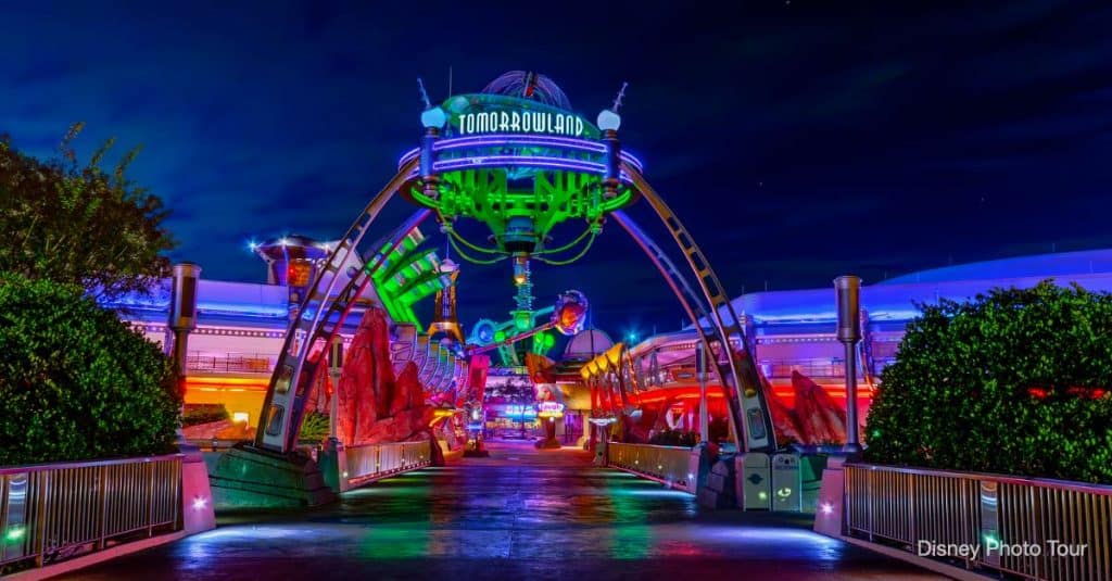 12 Terrific Facts About The Magic Kingdom “Underground” Utilidors ...