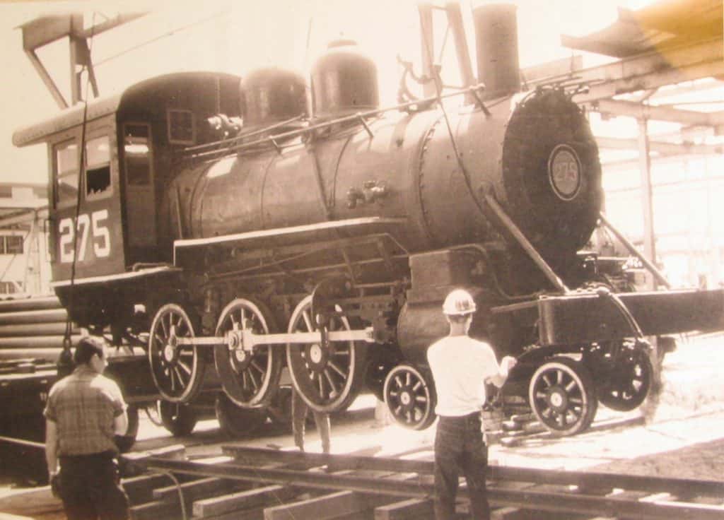 All Aboard!! 10 Fabulous Facts About The Walt Disney World Railroad ...