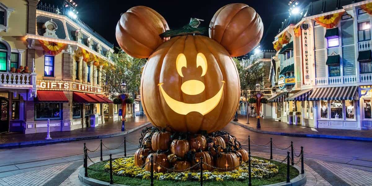 Fans Disappointed as Disney Cuts Popular Item From Seasonal Lineup ...