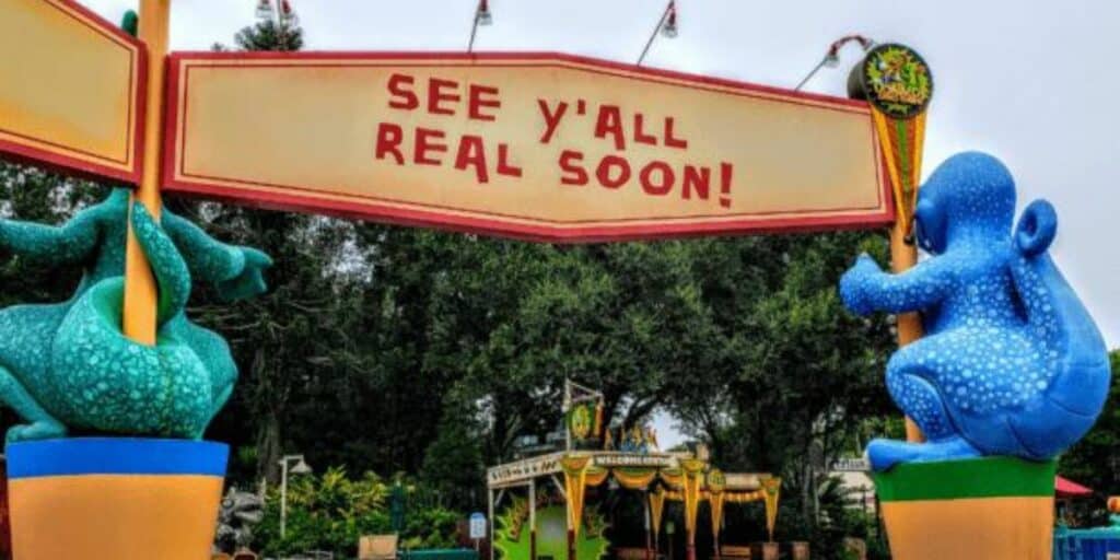 Disney Fans Are Getting Unhinged as Ride Approaches Extinction : Disney ...