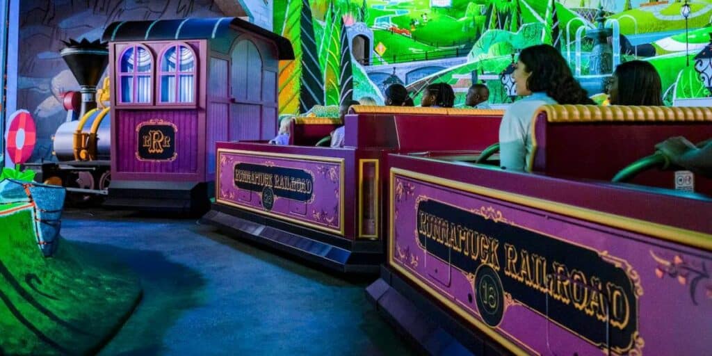 Disney Jigsaw Puzzle: Runaway Railway Engineer Goofy