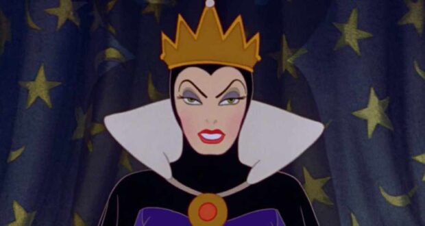 Nothing Like the "Savage" Evil Queen Roasting You at the Disney Parks ...