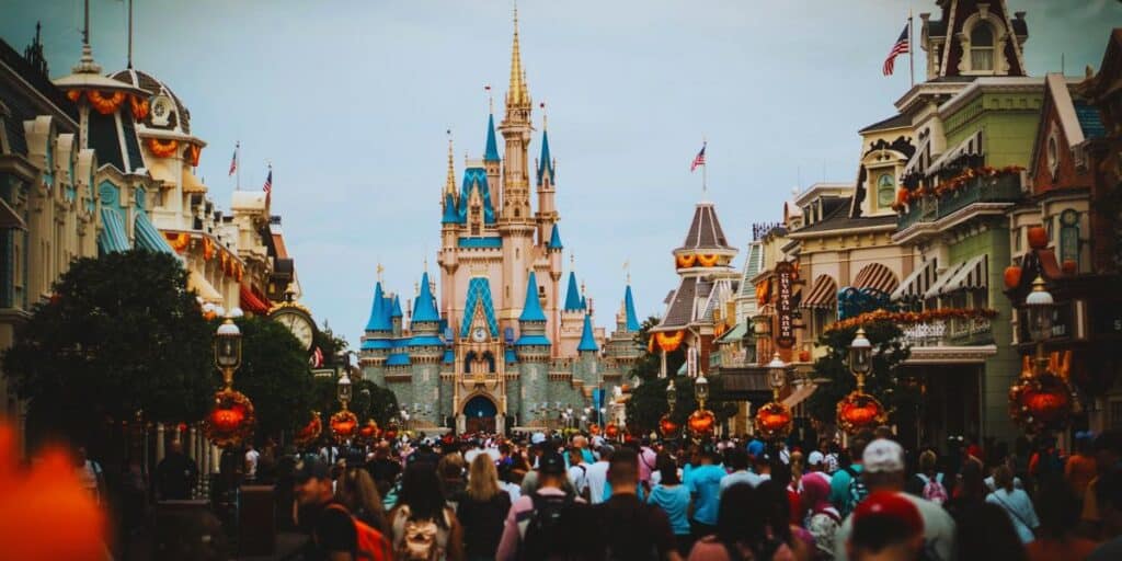 Disney World Accident Shakes Guests and Leaves Buses Damaged : Disney ...