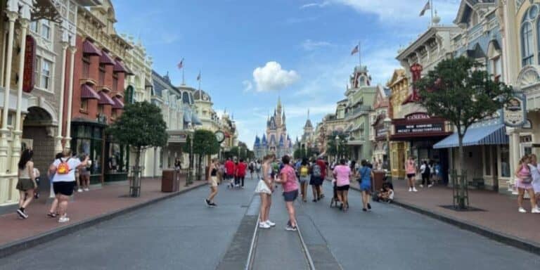 Virtual Queue Returns to Walt Disney World Resort : Disney Fanatic