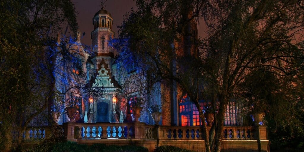 The Creepiest Stories and Legends From Disney Parks : Disney Fanatic