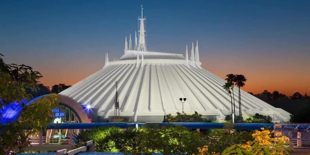 Disneyland Closes Tomorrowland Area After Multiple Cast Members Were ...