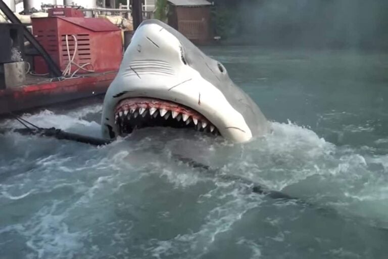 Fan Force Universal’s Hand: Iconic ‘Jaws’ Ride Teased for Legendary ...