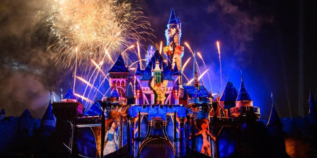 All Disney Park Summer Guests Denied Fireworks, Show Axed for 3 Months ...