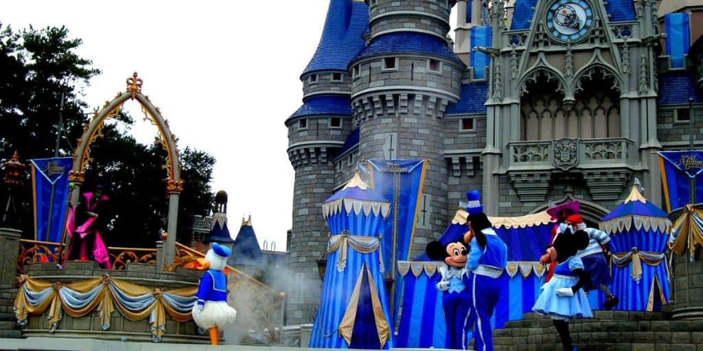"Cold-Blooded and Random": The Triple Homicide of Disney World Tourists ...